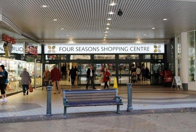 Four Seasons Shopping Centre - SpacePro